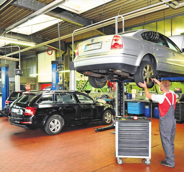 Service Im Autohaus