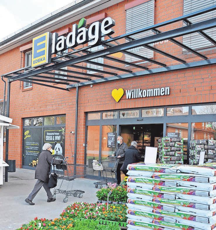 EDEKA-Ladage in Gehrden: Spenden sammeln für Vereine - Hannoversche Zeitung