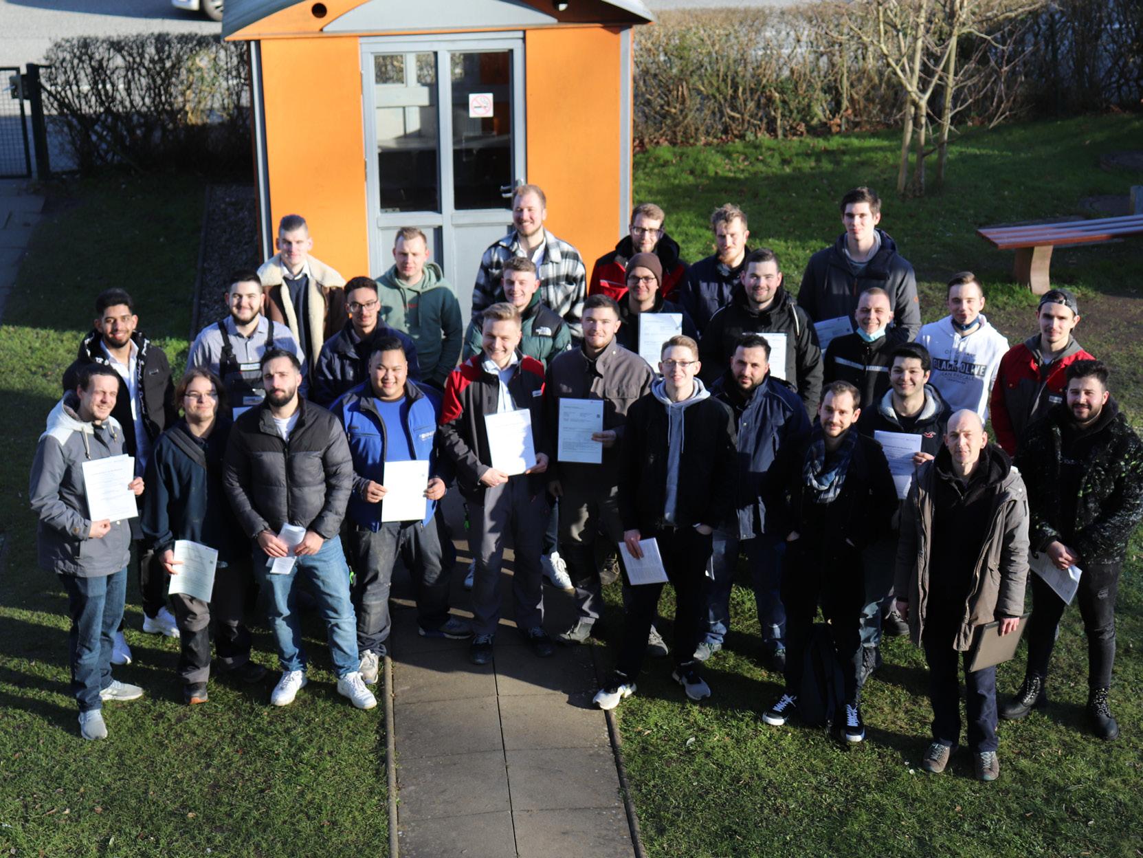 Sascha Miro Schubert aus Kiel: Jahrgangsbester 2022 - Kieler Nachrichten