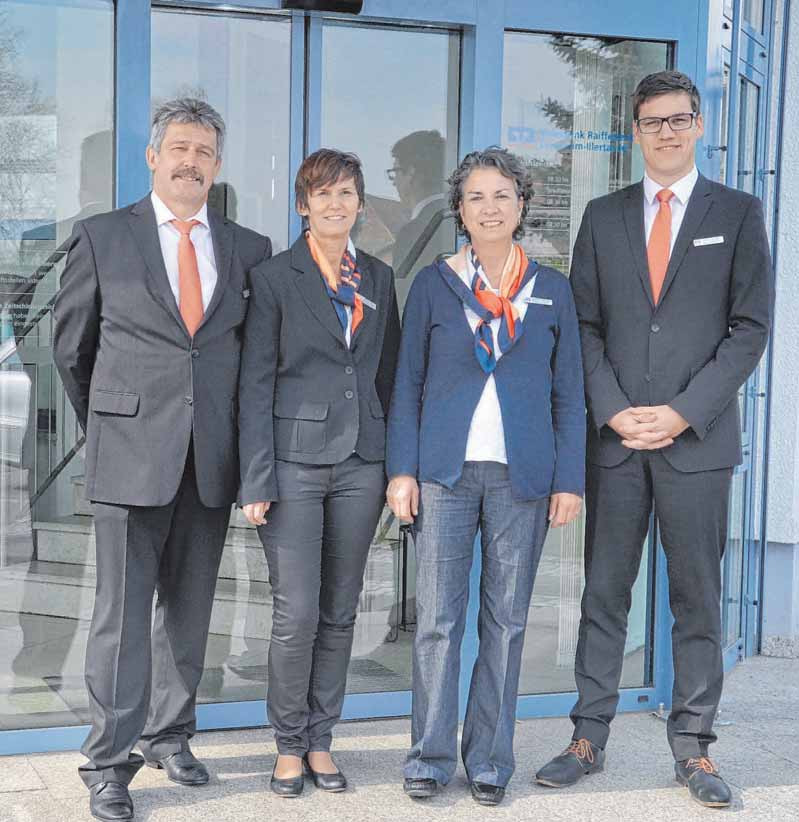 Raiffeisenbank Laupheim-Illertal eG eröffnet nach Renovierung ...