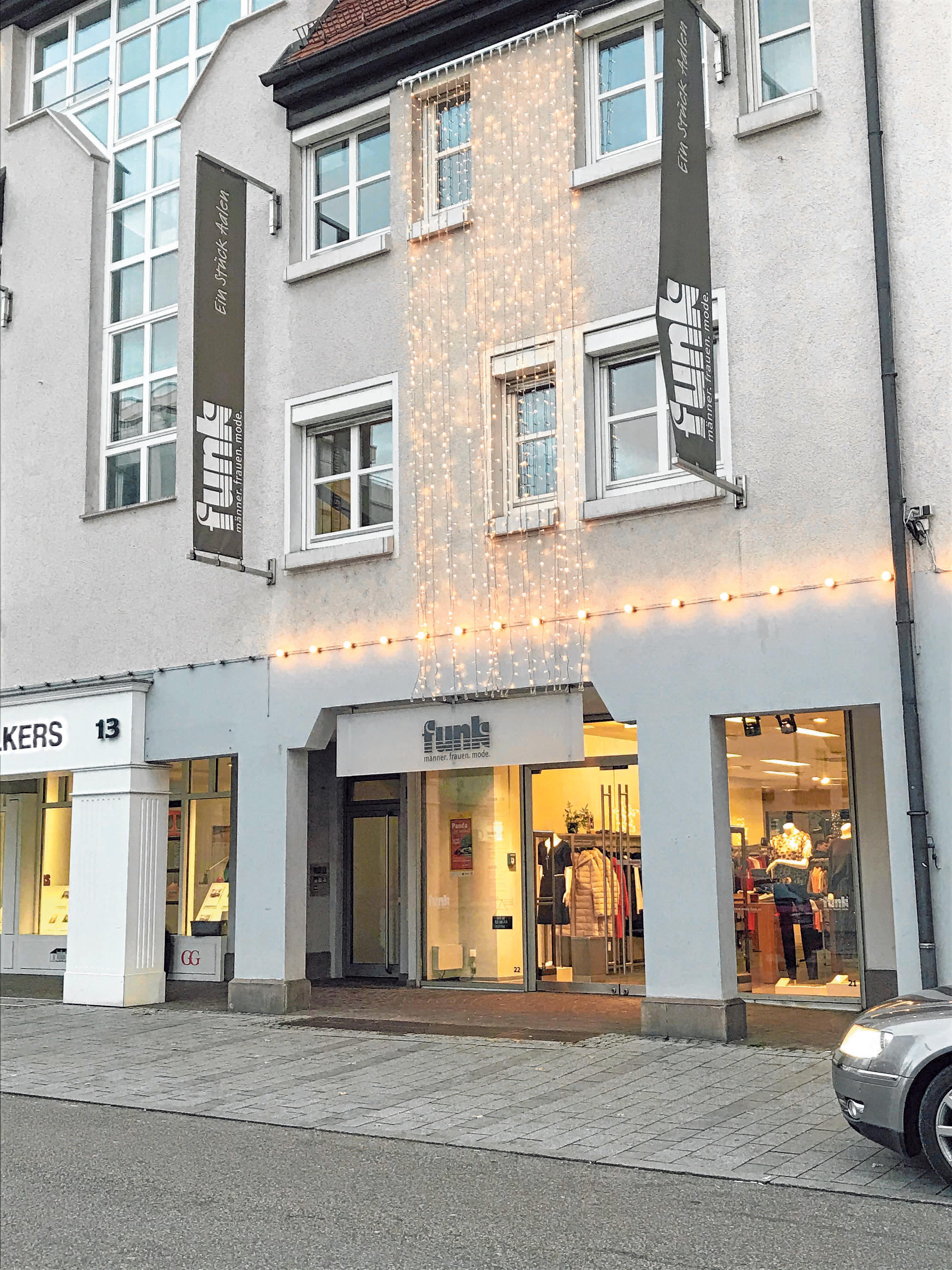 Wegen Umbau: Premium-Mode bis zu 50 Prozent günstiger - Schwäbischer Verlag