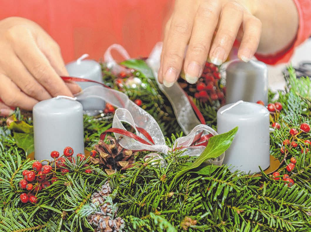 Advent, Advent ... ein Lichtlein brennt - Schwäbischer Verlag