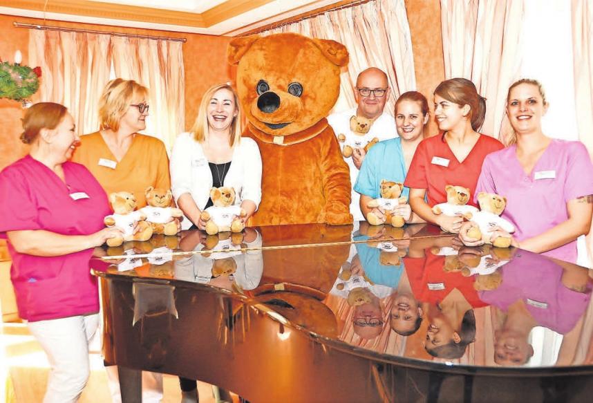 Ein bärenstarker Typ: „Husty“ ist das neue Maskottchen im Haus Gehrden ...