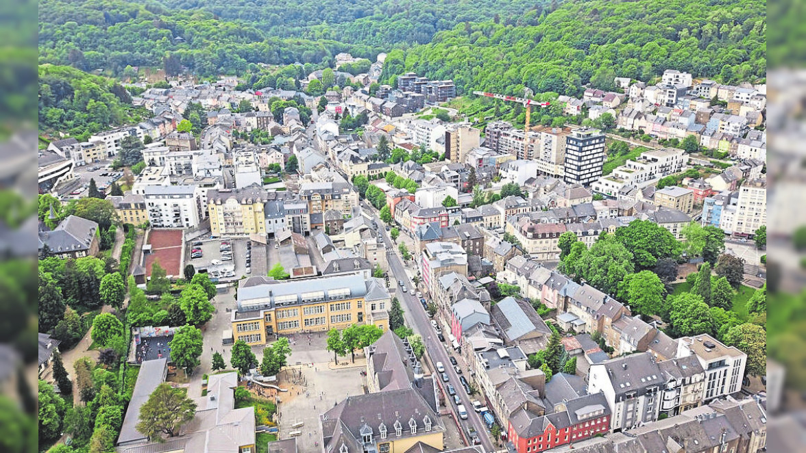 À Differdange, l'avenir prend de la hauteur - Luxemburger Wort